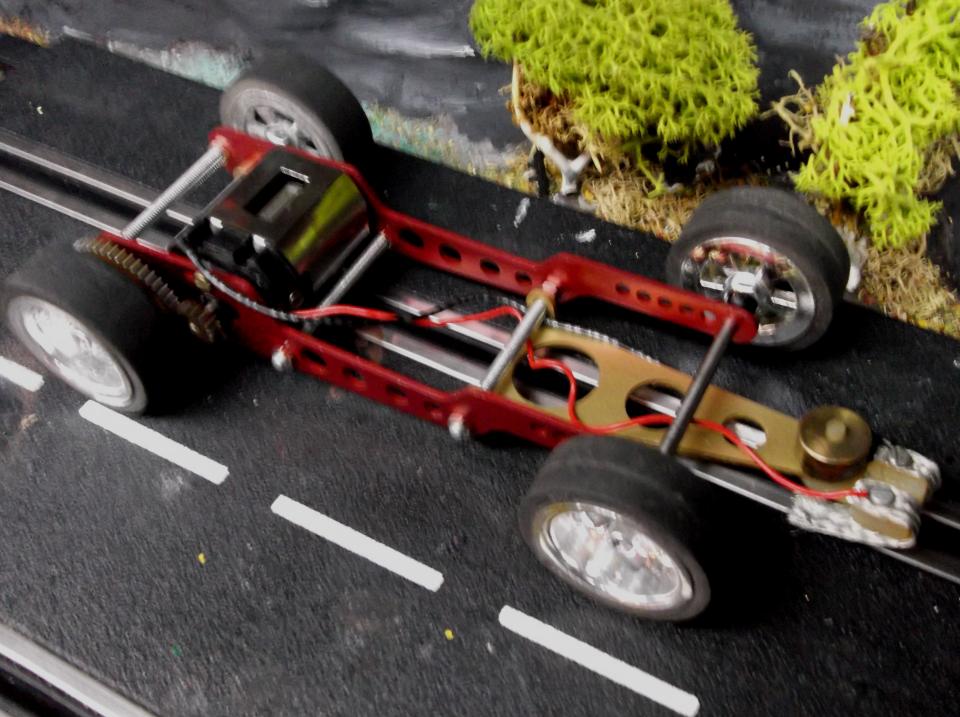 Checkered Flag red anodized chassis - Production 1/24 Vintage Cars ...